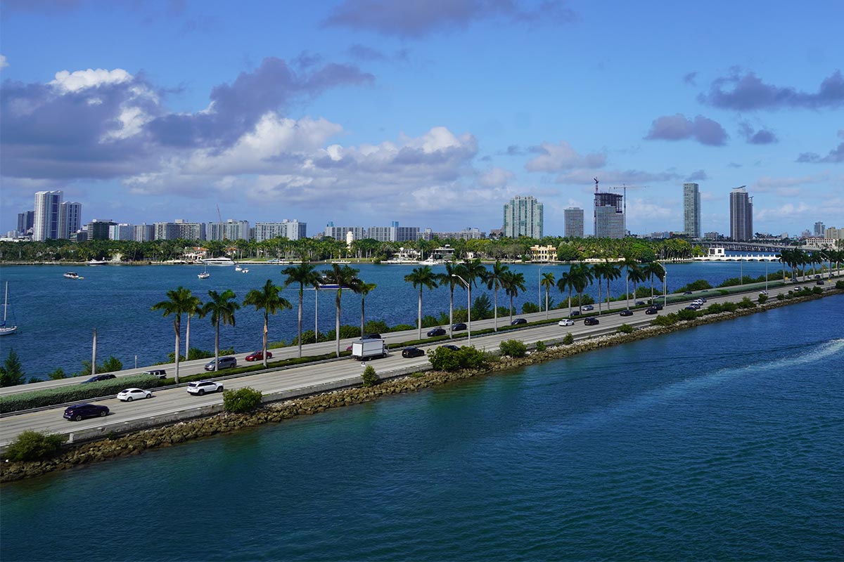 Miami vs Los Angeles - Which Vacation Spot Is Best?